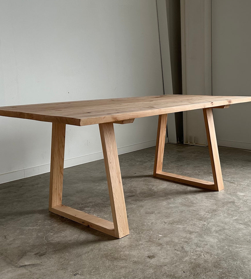 Dining Tables – Ecology